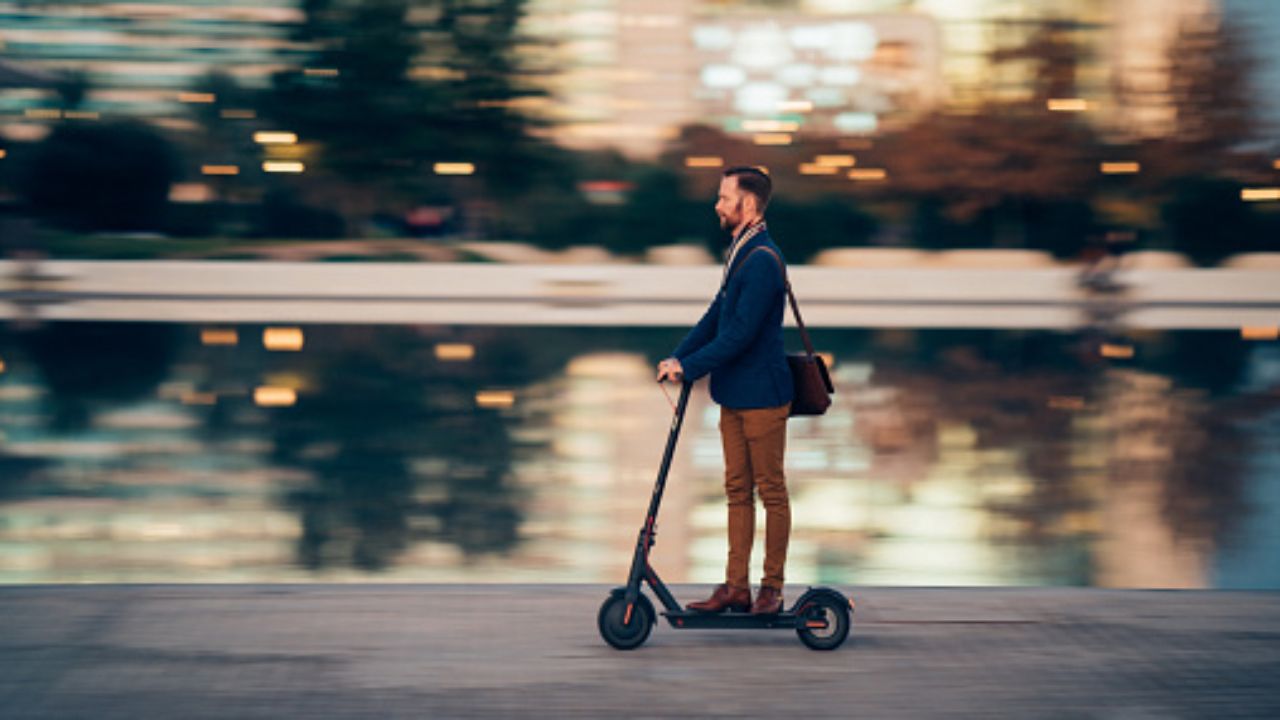 Ecco il monopattino elettrico più venduto | Prezzo e caratteristiche