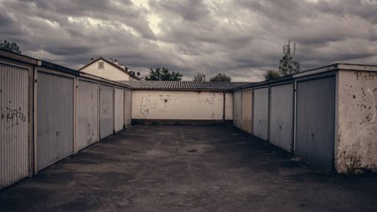 Come funziona l'acquisto di un box auto